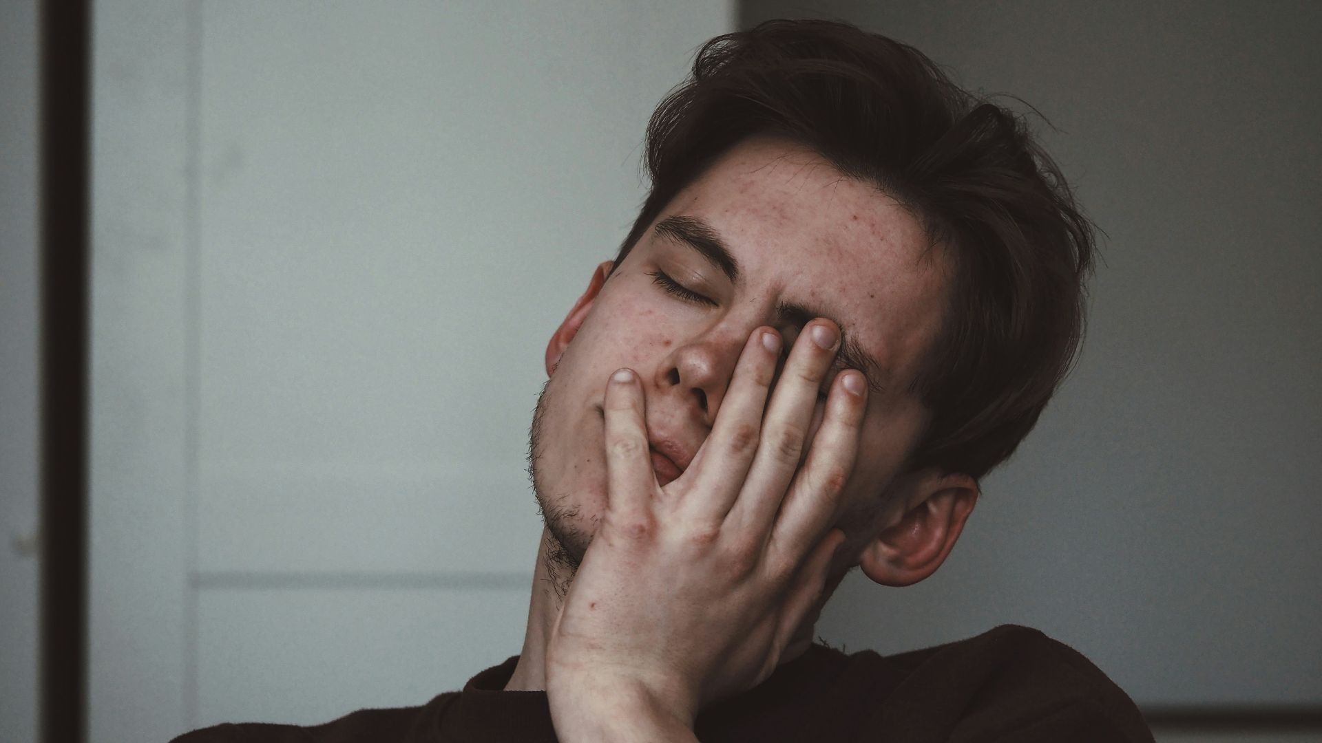 10 things pretty people can say & 10 that sound rude from everyone else