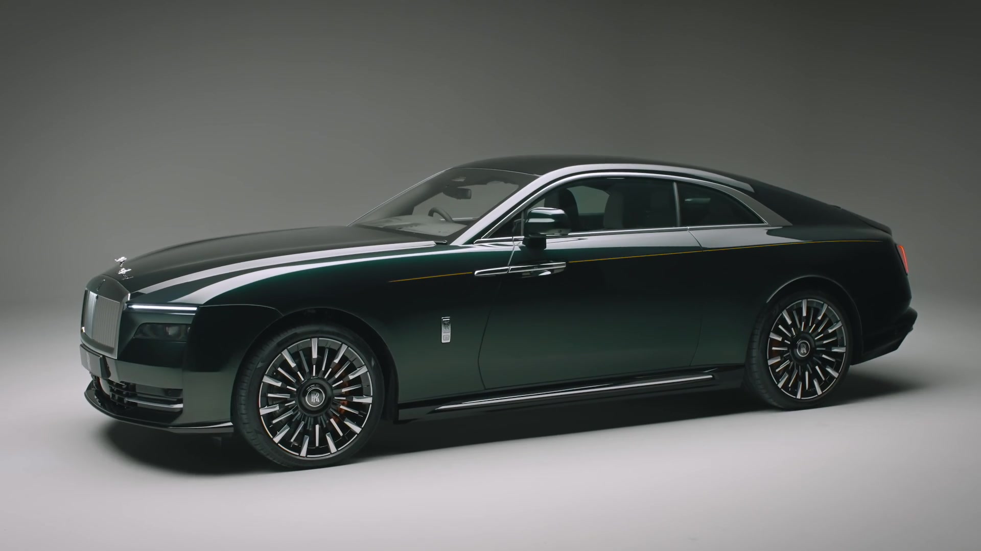 Rolls-Royce Spectre Series II - Design preview in studio