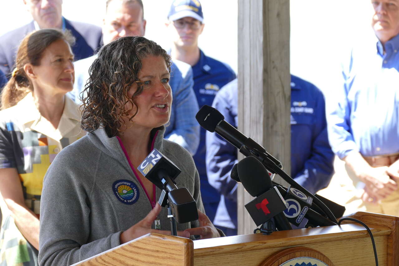 CT environmental commissioner stepping down to explore new opportunities