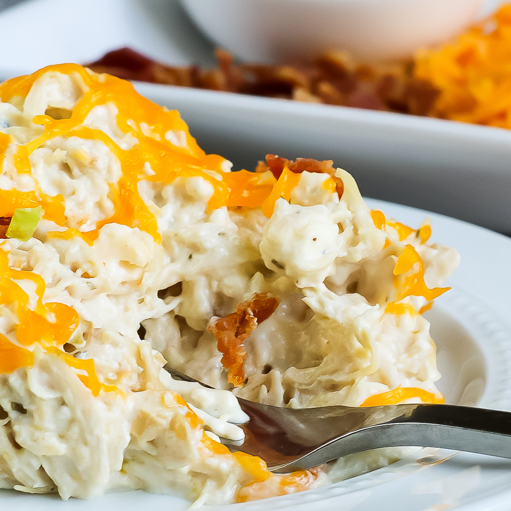 Creamy crockpot chicken - easy slow cooker ranch chicken recipe