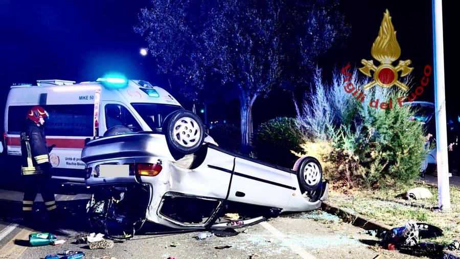 Pestaggio, inseguimento e auto speronata al Poetto: due 18enni in cella ...