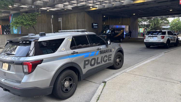 1 person shot at Midtown MARTA station; police searching for suspect