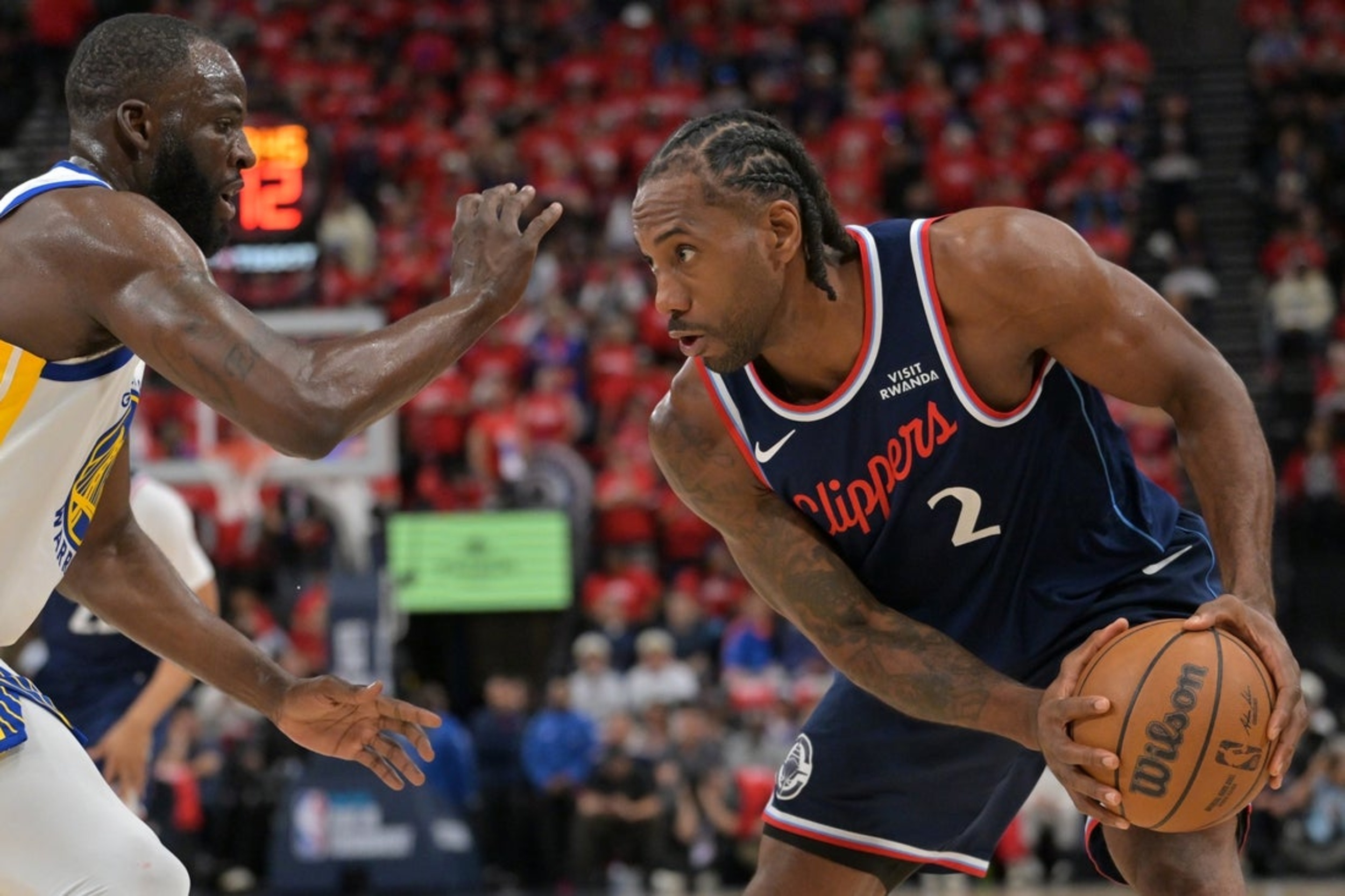 Report: Clippers, Raptors in serious Kawhi Leonard trade talks