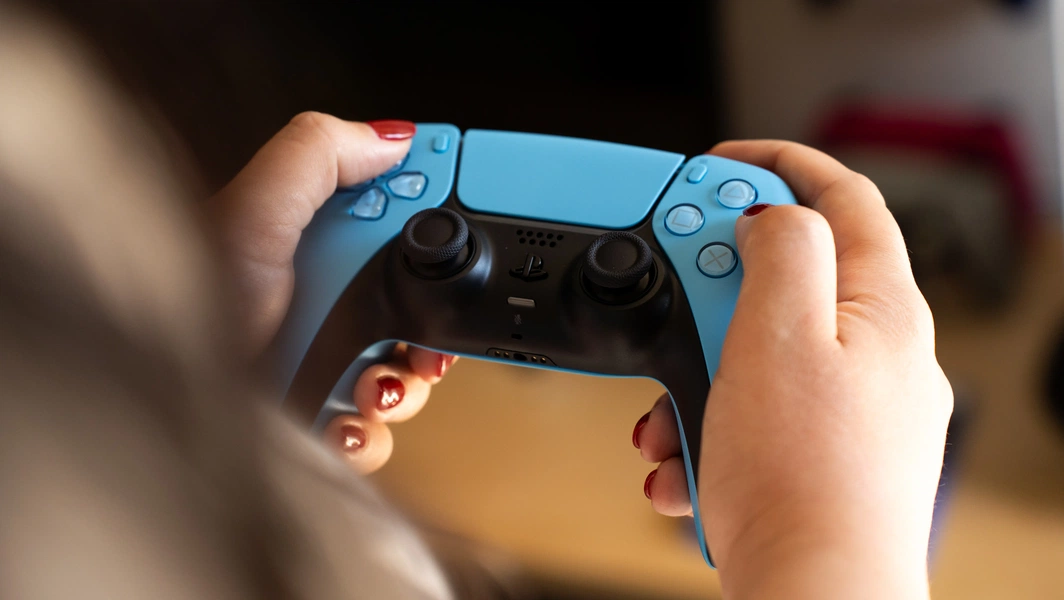 PS5 DualSense controller hits lowest price of 2026 at $54
