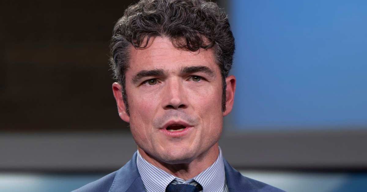 Joe Kent breaks with Trump, endorses Lindsey Graham’s primary challenger