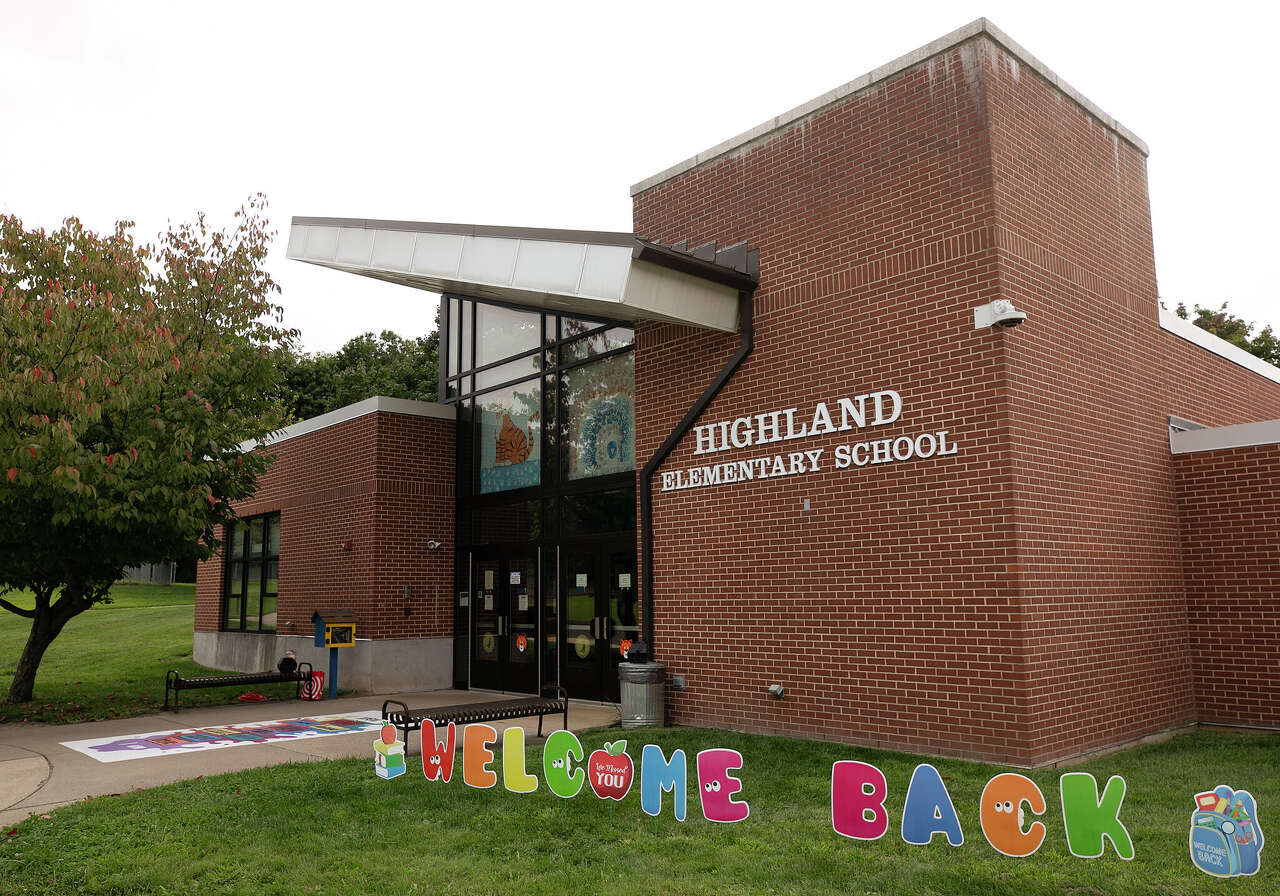 Wallingford police investigate $22K in missing funds from Parent ...