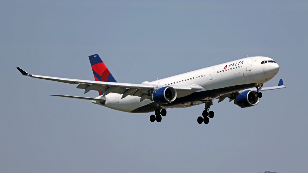 Delta adds SkyMiles Amex perks without fee hikes