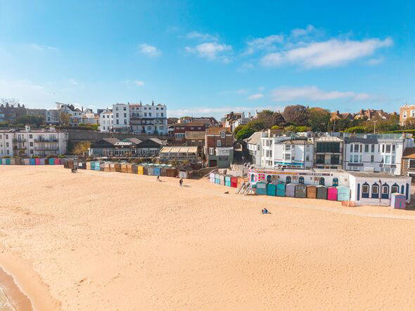 Chaos in seaside towns as drug dealing and boozed-up aggressive yobs ...