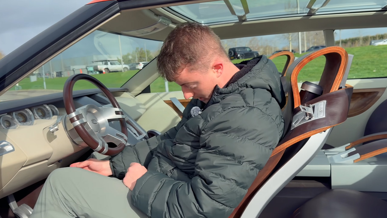 The insane futuristic secret features hidden inside this rare Range ...