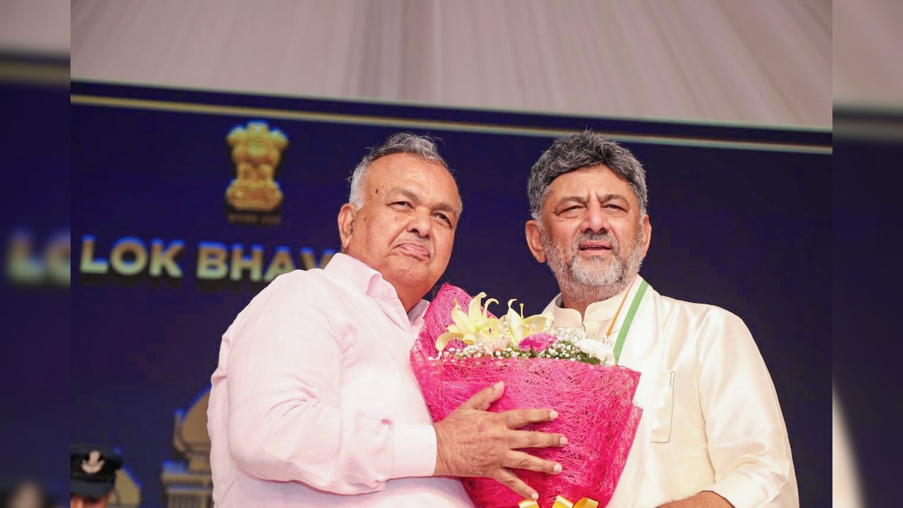 Minister's resignation 'on WhatsApp', DK Shivakumar claims all is well