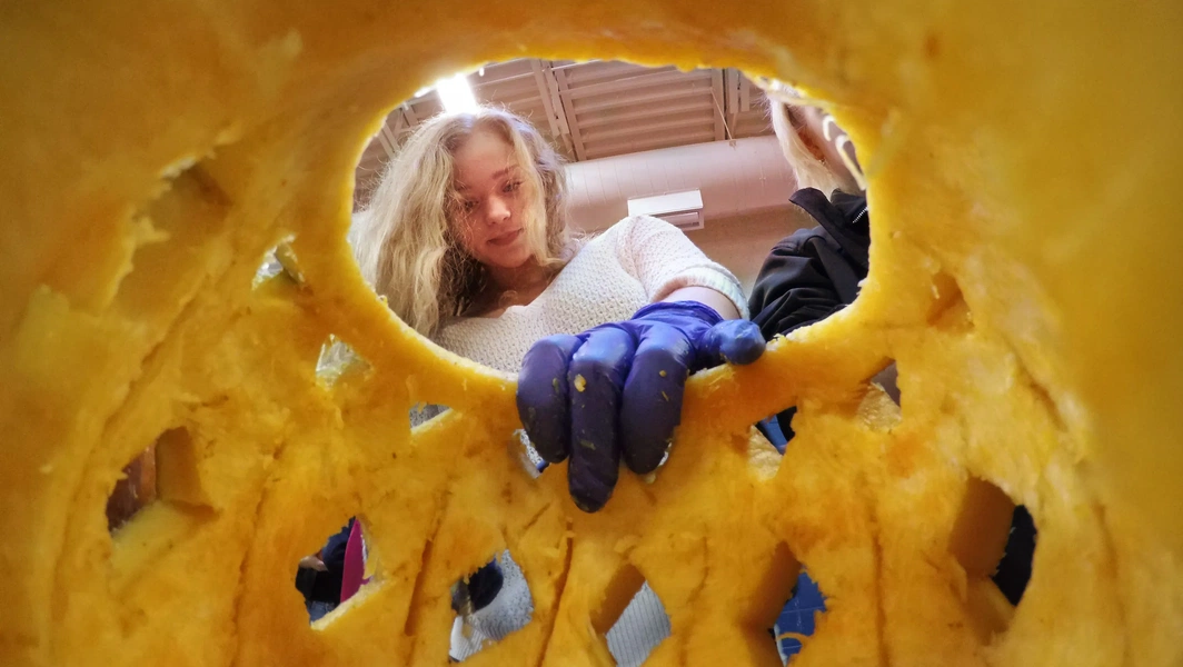 Pumpkin carving tips for your best Halloween yet