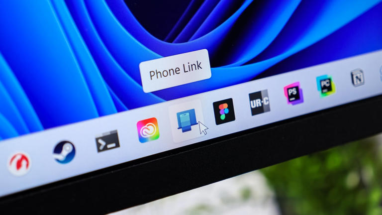 You can now use iMessage on Windows (with some serious limitations)
