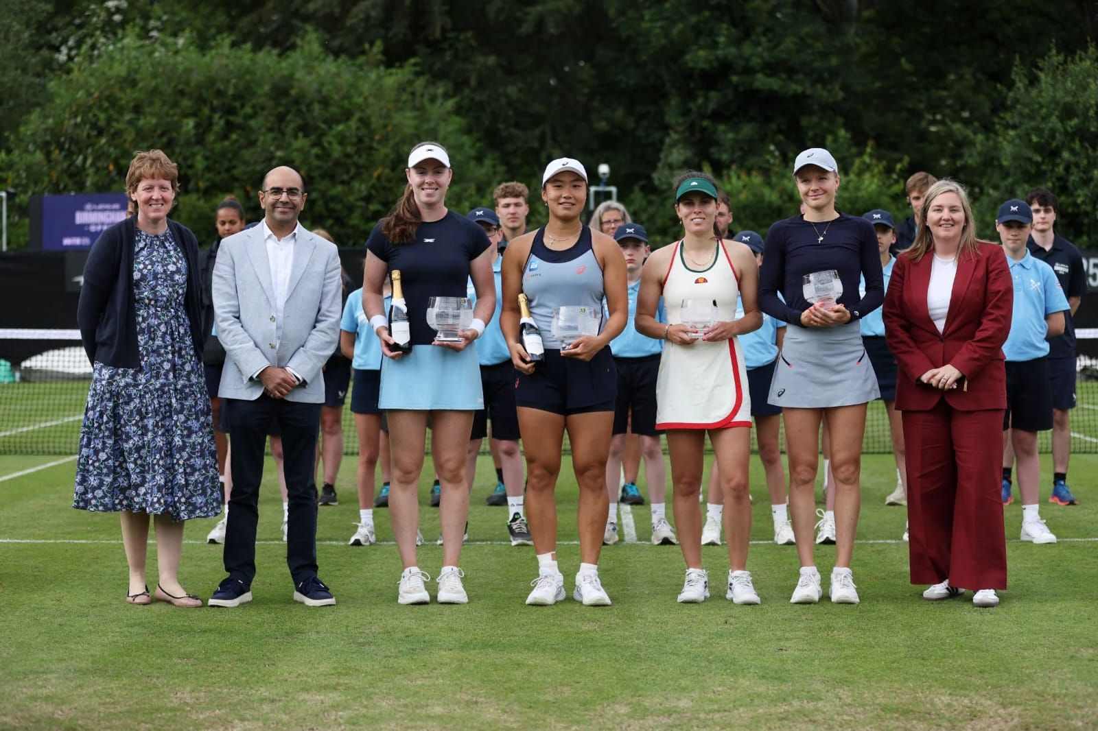 Janice Tjen naik podium tertinggi Birmingham Open 2026 bareng Talia Gibson