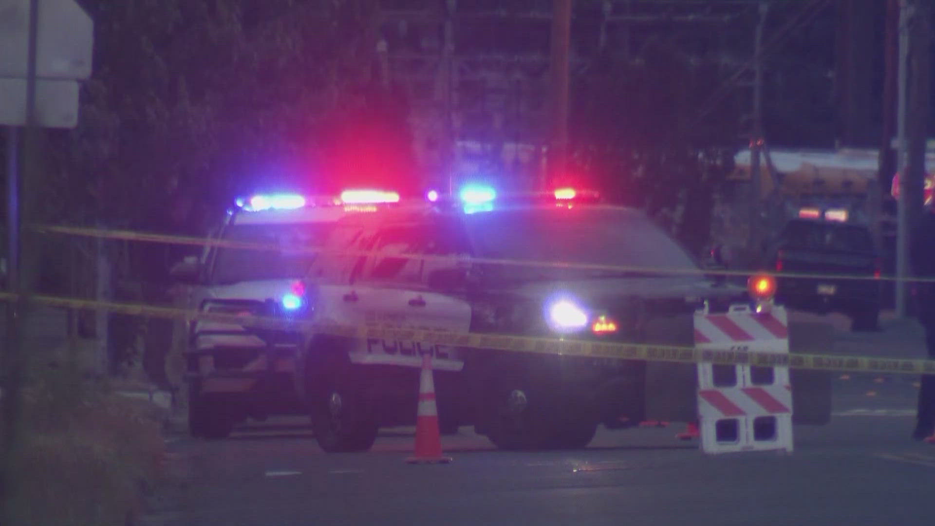 Suspect shot after charging at officer, Puyallup police say