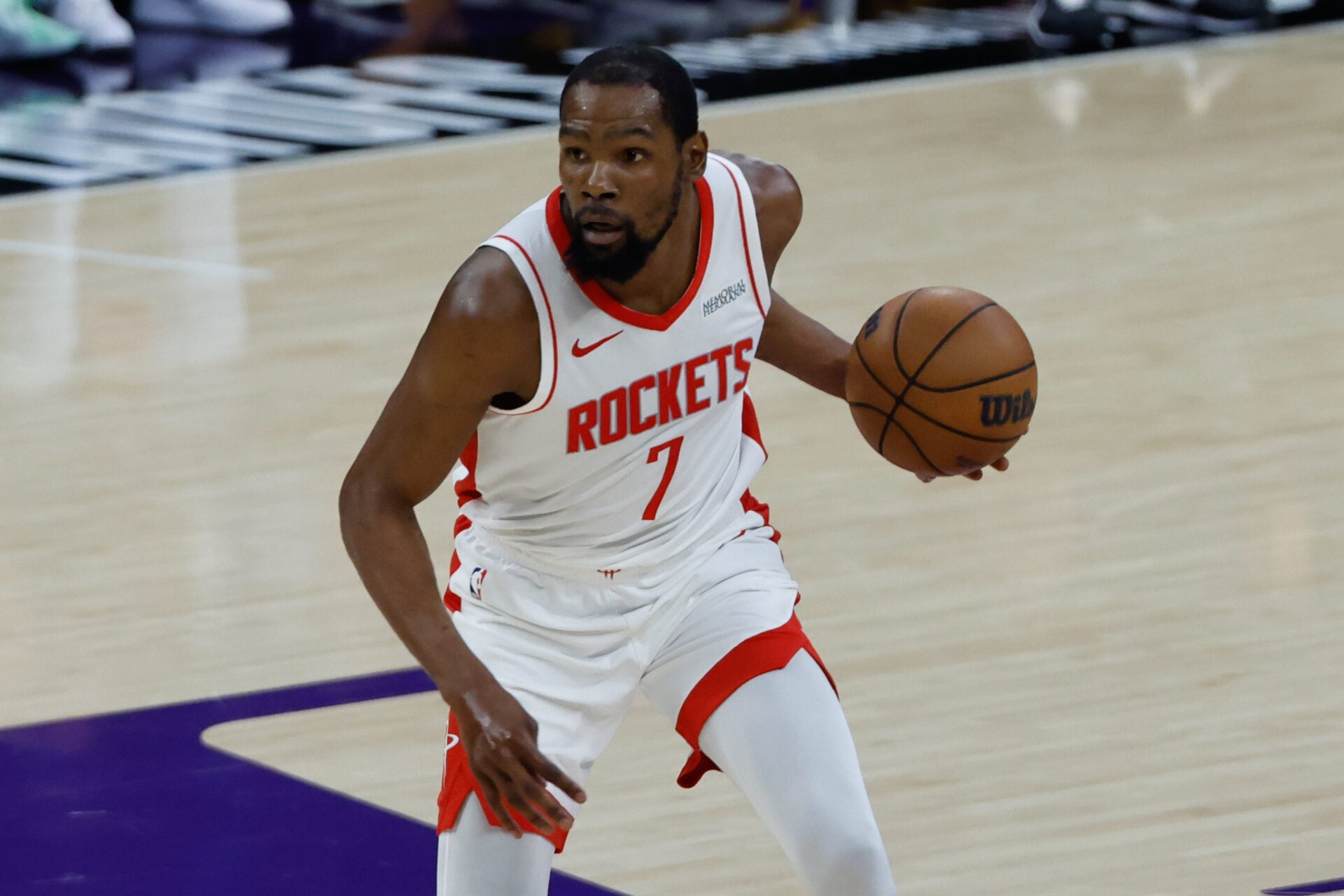 Kevin Durant used a hilarious tactic to hide from paparazzi after being ...