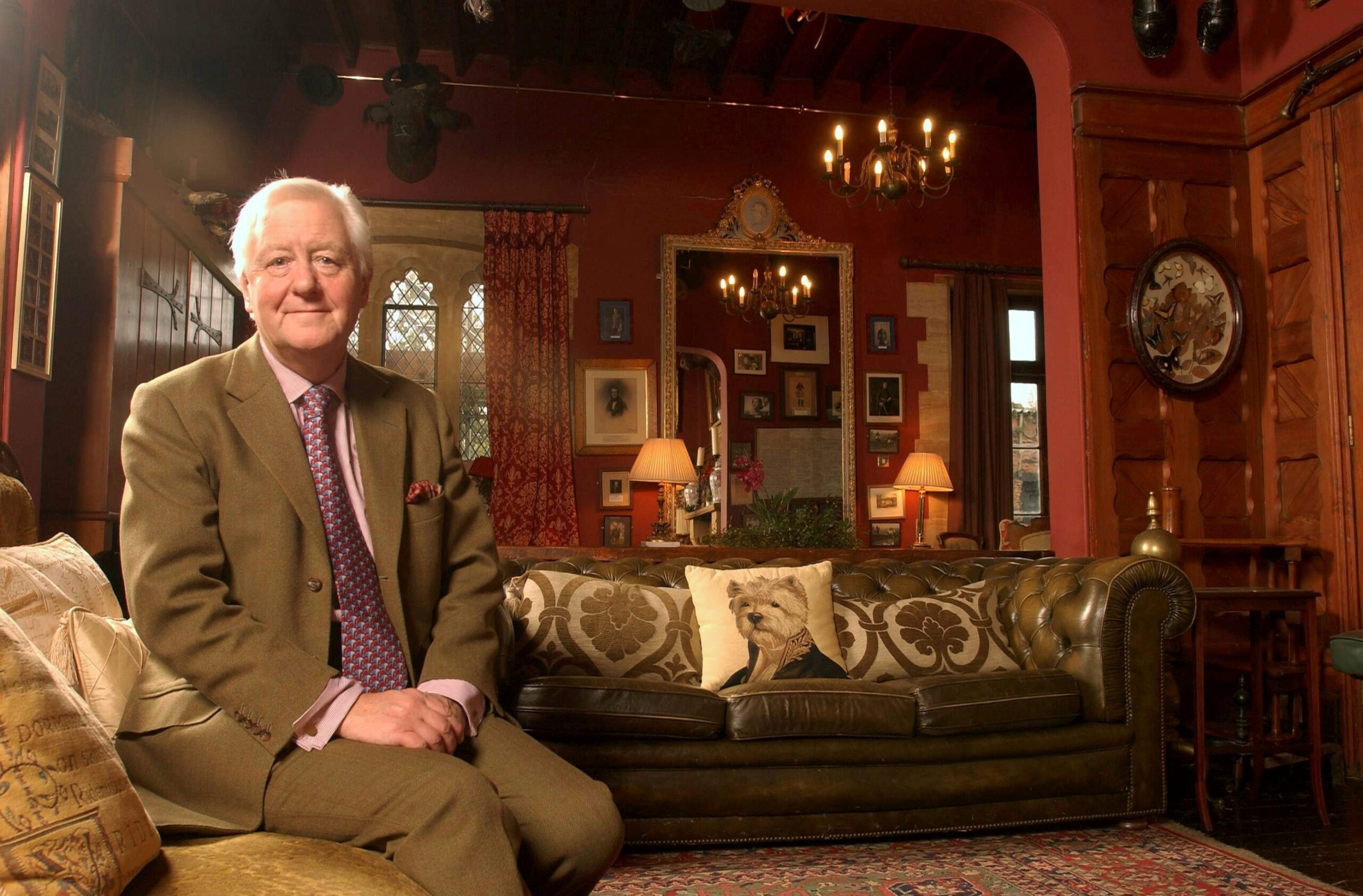Aristocrat claims he lost £1.2m divorce battle for being 'too posh'