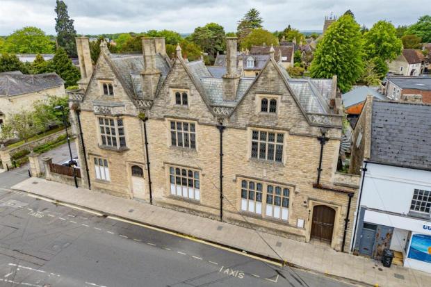Vacant Lloyds Bank building to go up for auction from £500k
