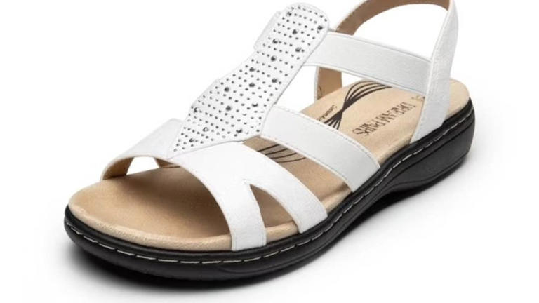 Discover Walmart's Dream Pairs sandals: Stylish, supportive, and just $27!