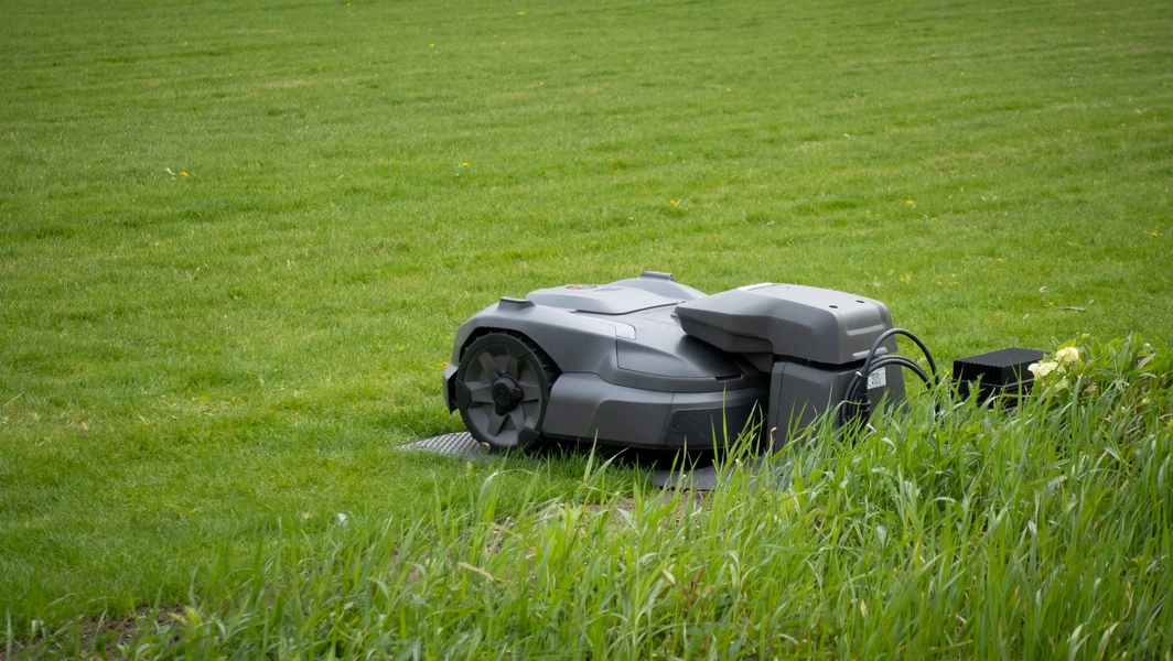 Electric models match gas performance in 2026 mower rankings