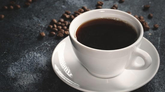 Can drinking black coffee daily reduce fatty liver risk? Hepatologist ...