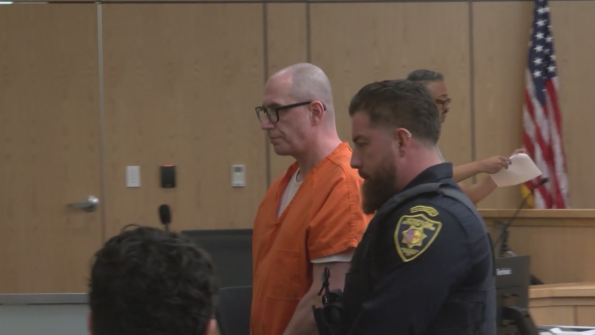 Convicted shoplifter reaches plea agreement in new cases in Albuquerque