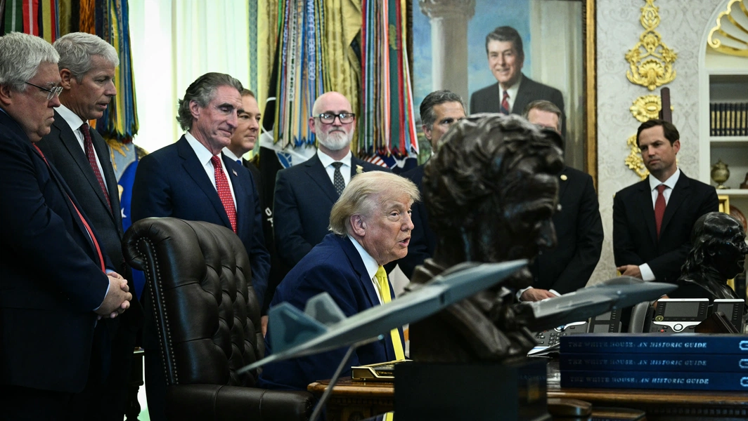 Trump nap in Oval Office sparks $250 bill satire and political row