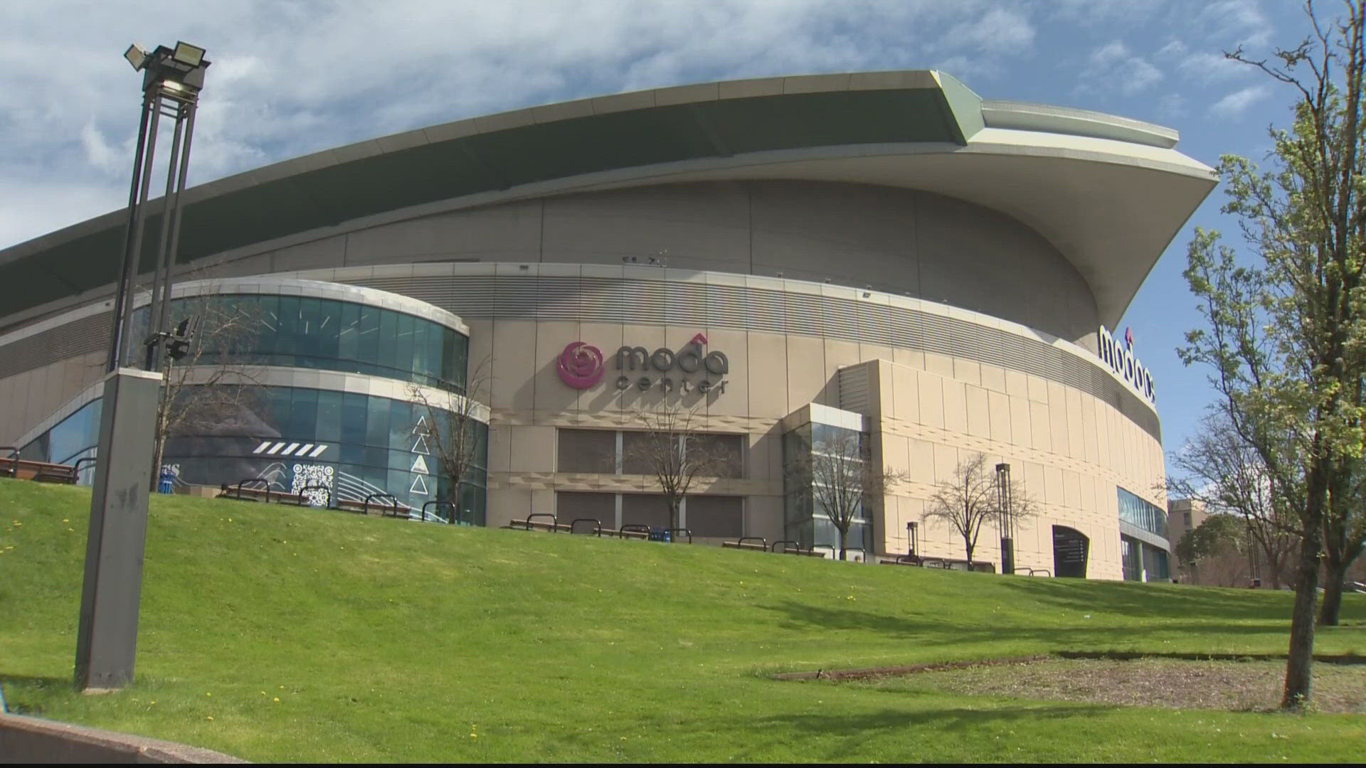 Climate funds unlikely to be used in Portland Moda Center renovation ...