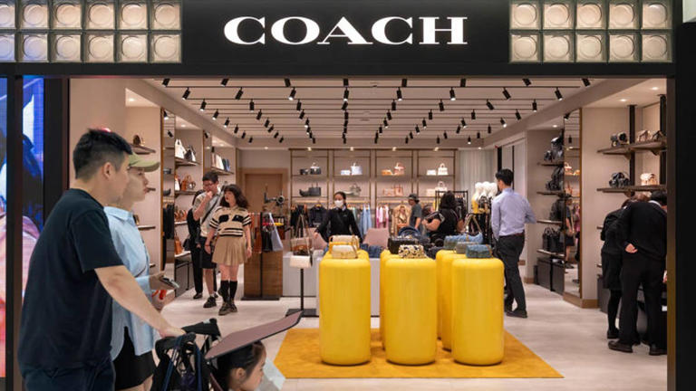 Coach Outlet's Nolita 19 handbag: Stylish, compact, and available in 18 ...