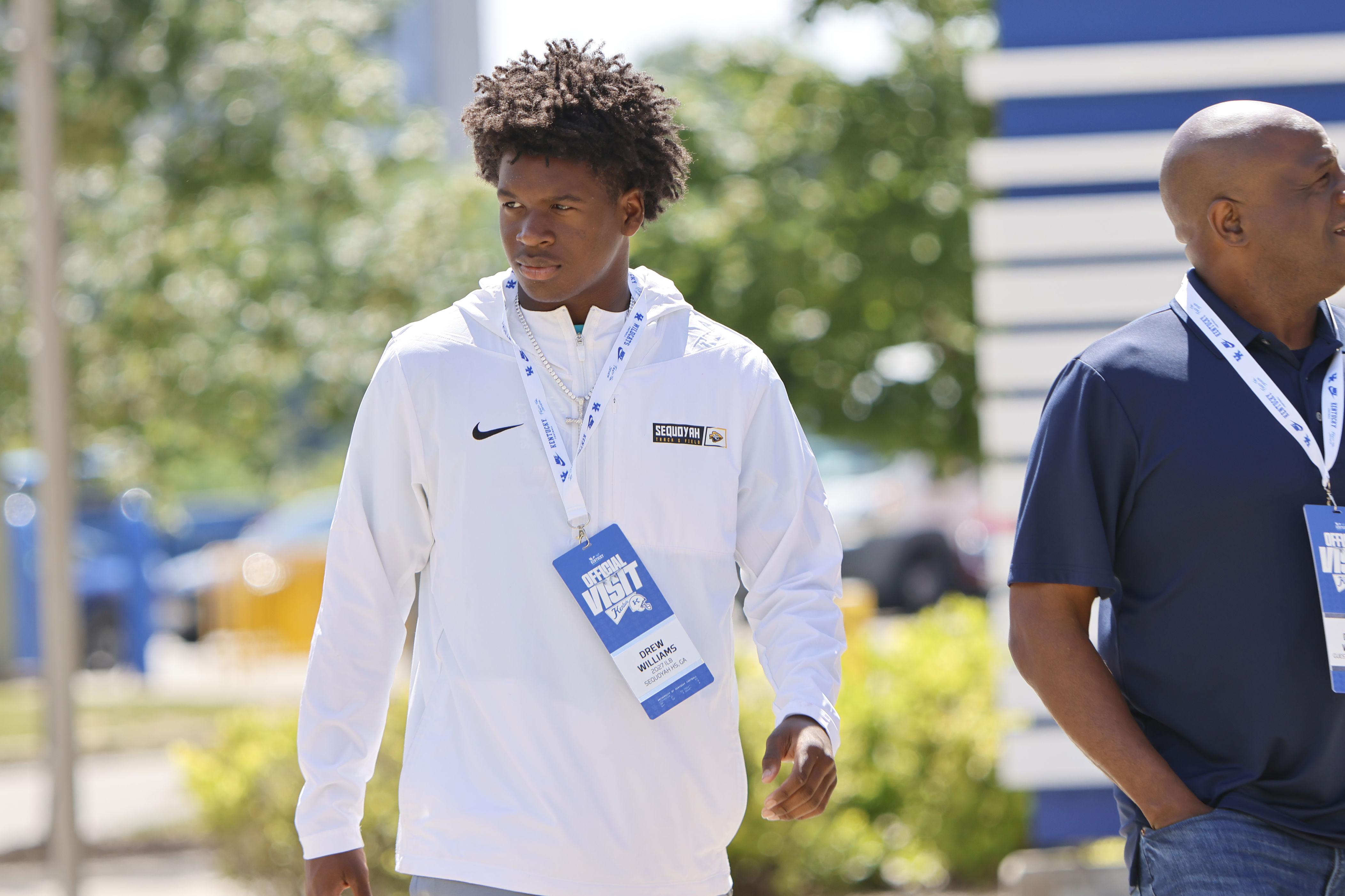 Look: Blue chip recruits arrive for Kentucky official visits