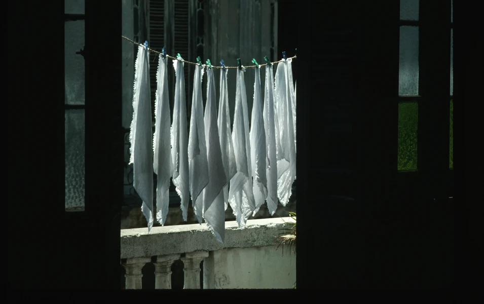 Apartment Therapy writer swaps paper napkins for cloth to cut waste