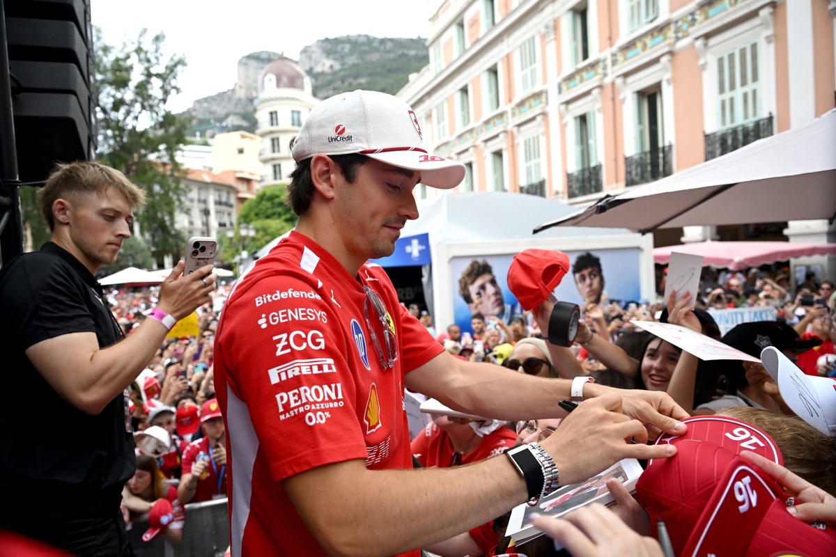 Juan Pablo Montoya: Lewis Hamilton could deal Charles Leclerc big blow ...