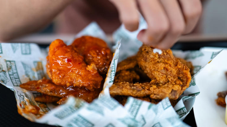 The worst Wingstop sauce flavor we tried tasted like cough syrup