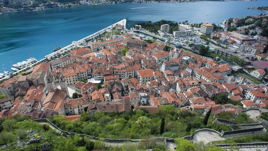 11 travel destinations outside the Schengen Area