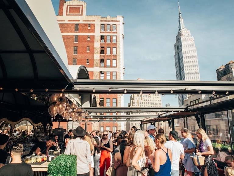 Rooftop bar in Times Square hosting Knicks NBA Finals watch parties ...