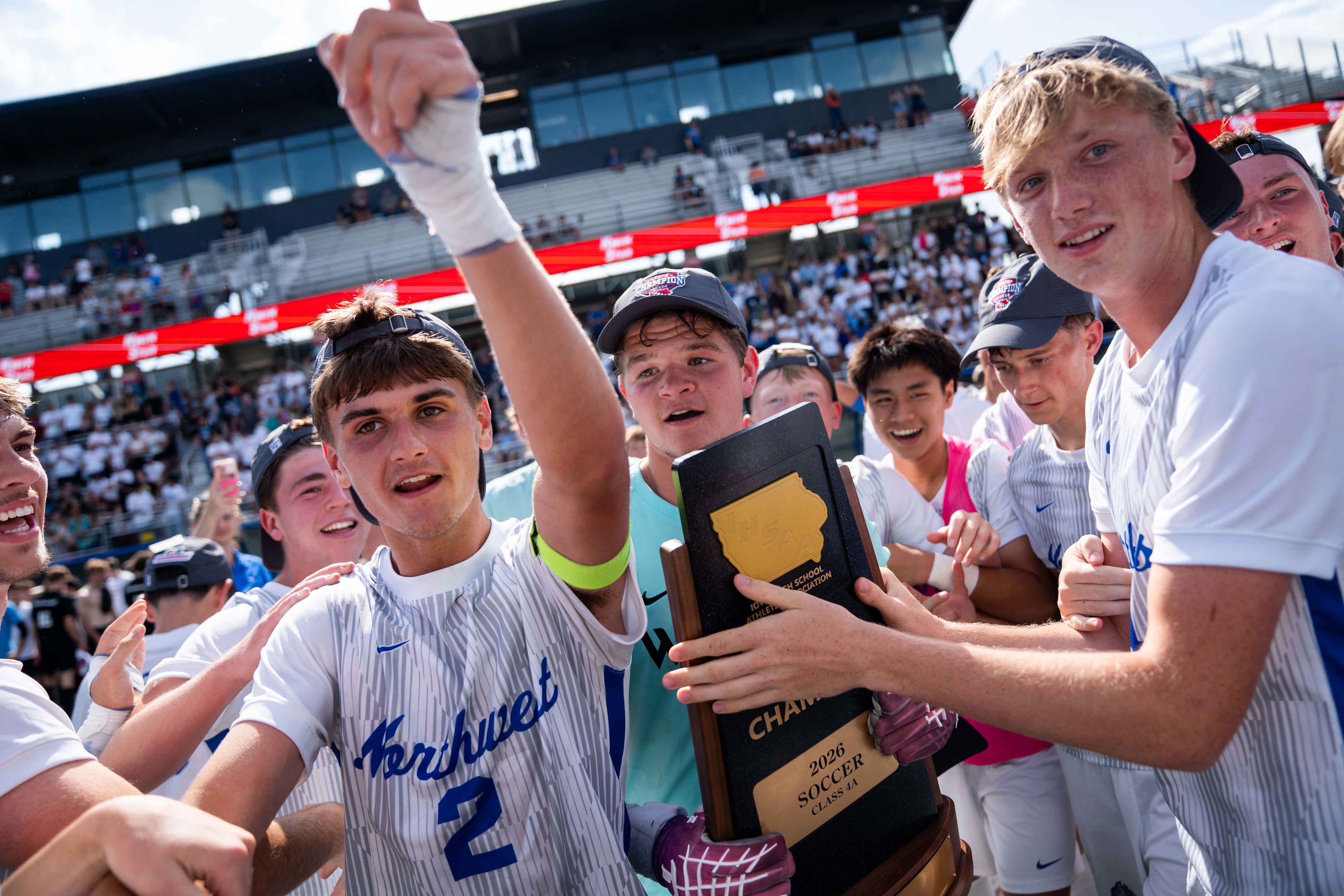 Waukee Northwest beats Ankeny Centennial for Iowa boys soccer title
