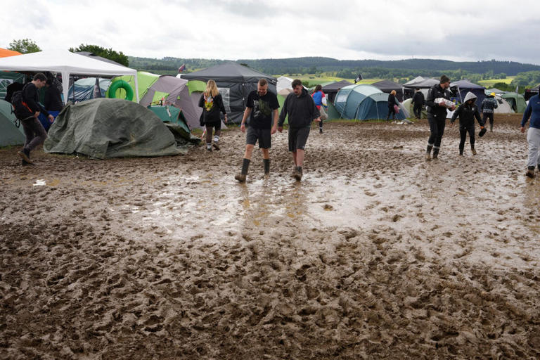 Rock am Ring startet mit Regen, Top-Acts und kreativen Fans