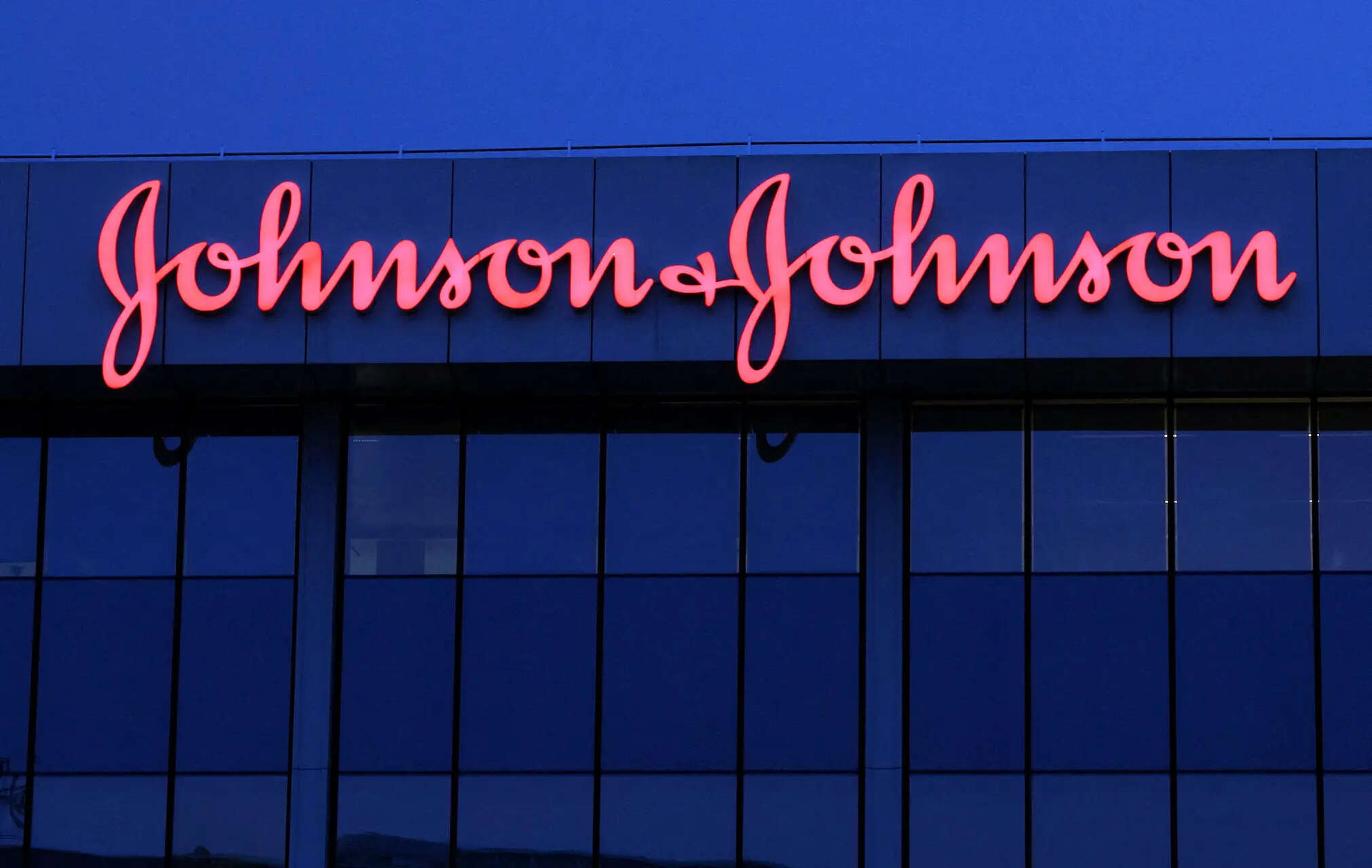 Johnson & Johnson beats lawsuit alleging that talc caused three women's ...