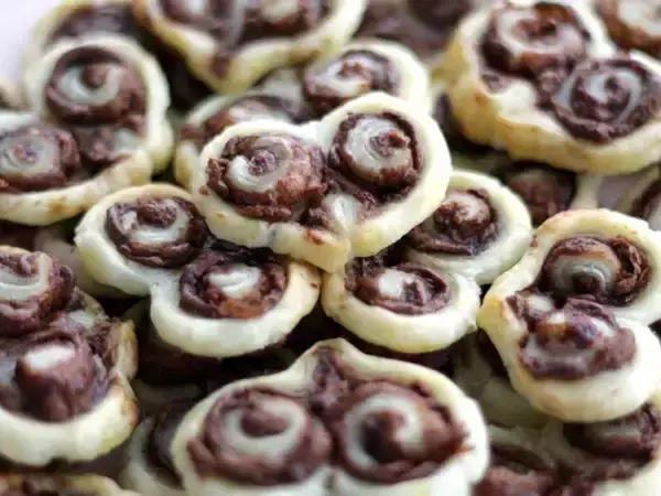 Nutella puffed hearts - Valentine's Day - video recipe!
