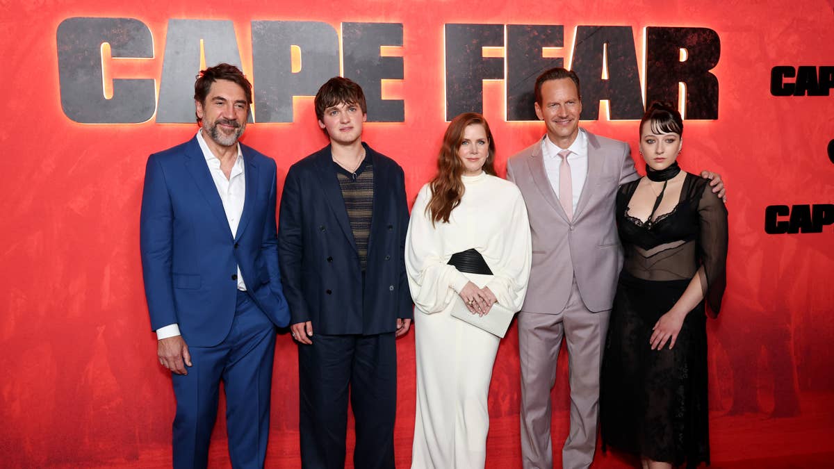 Kelly Clarkson urges Amy Adams to star in another movie musical on her ...