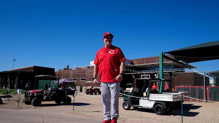 Reds announce pitching coach Derek Johnson will take personal leave of ...