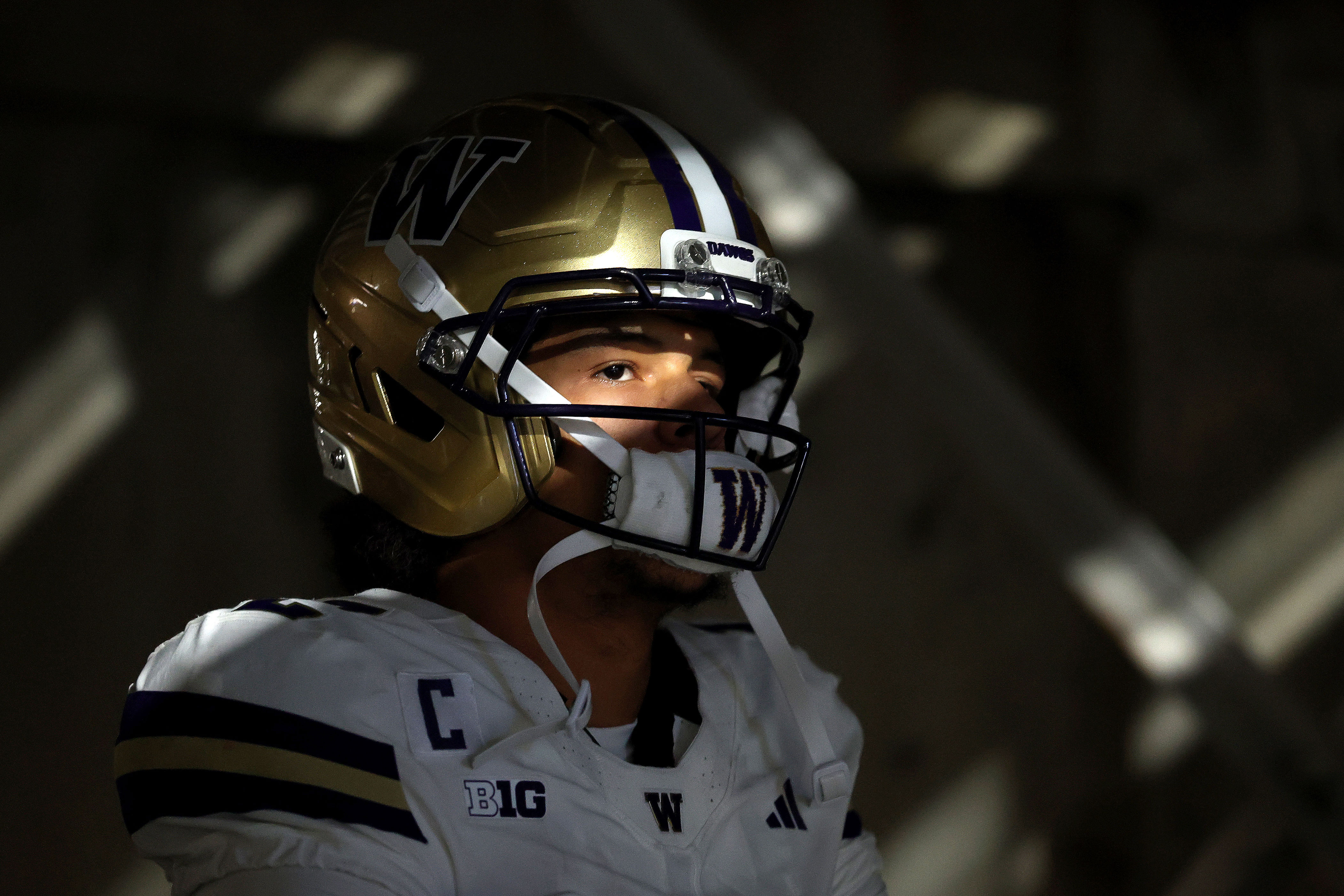 Friday dots: Upset alert?