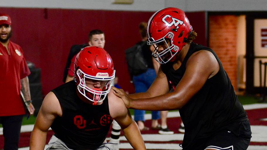 Oklahoma hosts elite DL prospect at Brent Venables football camp