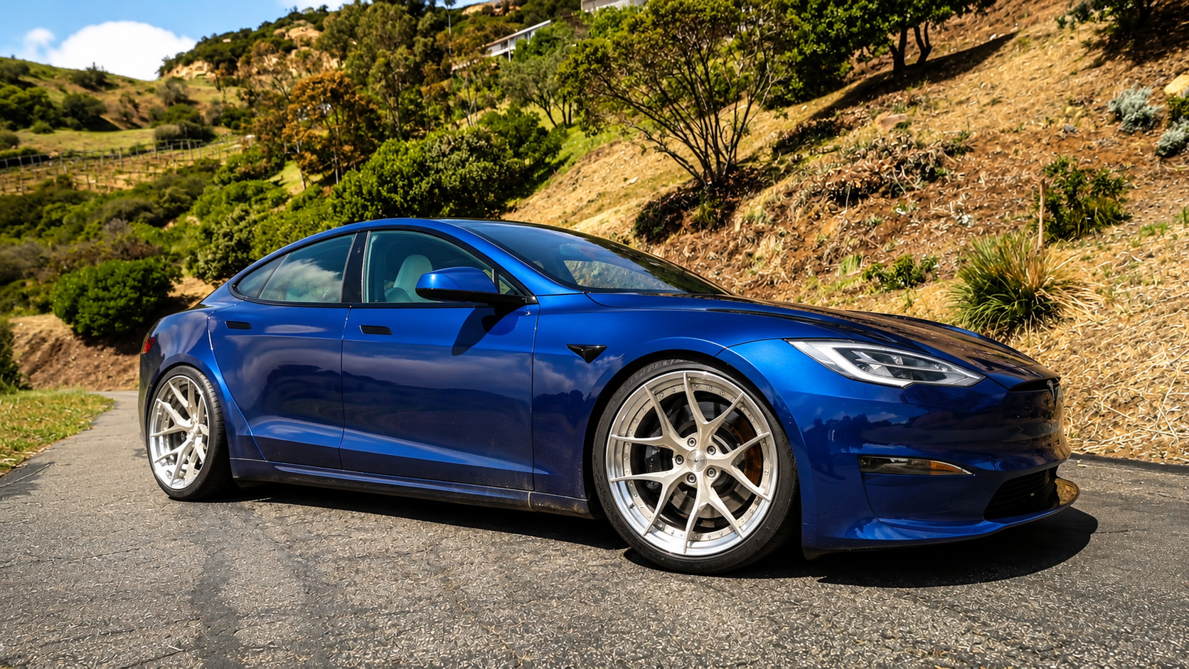 Upgrading my Tesla Model S Plaid with new wheels
