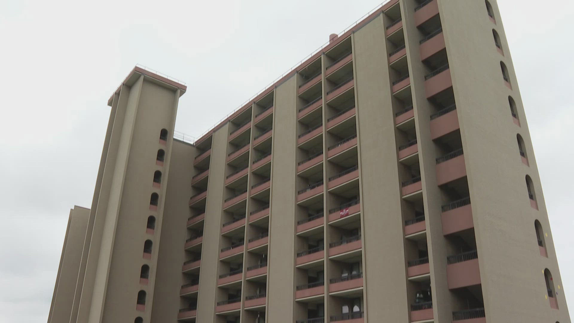 Residents raise bed bug concerns at a Fayetteville public housing complex