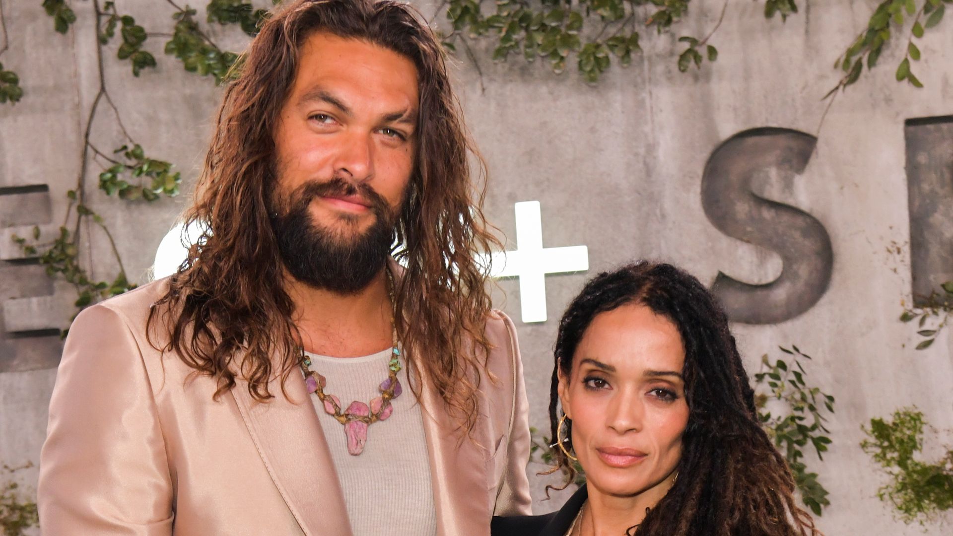 Jason Momoa and Lisa Bonet reunite years after divorce for daughter ...