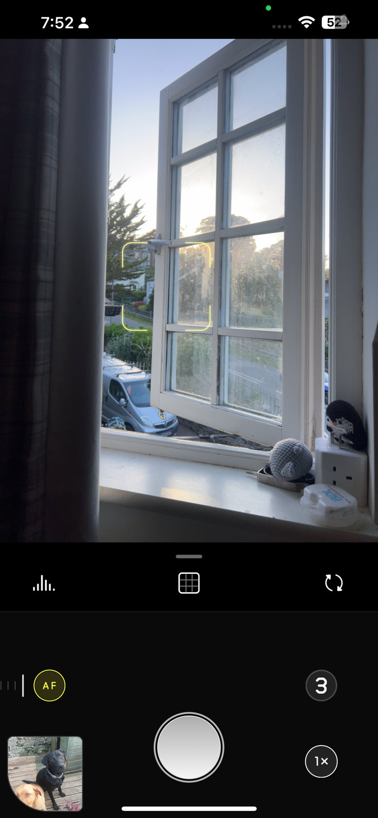 Smartphones secretly edit every photo you take, but this app lets you ...