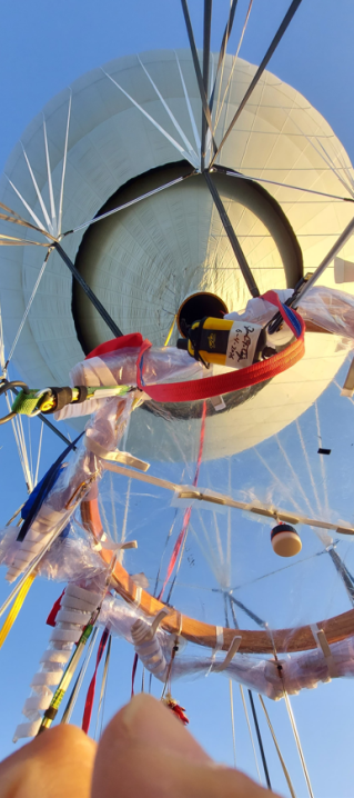 Three balloonists, one from New Mexico, attempt world record balloon ...