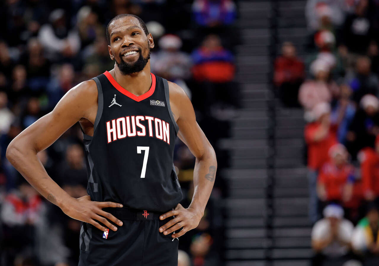 Rockets superstar fails to recreate Homer Simpson bushes meme at Nobu ...