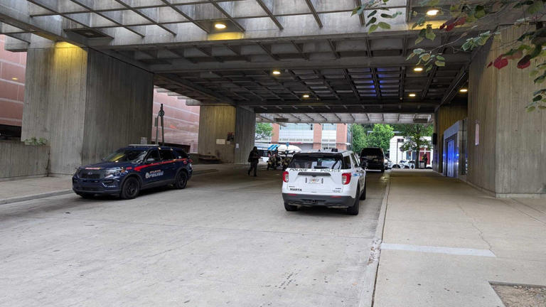 Man hospitalized in 'targeted' shooting at Midtown MARTA station in Atlanta