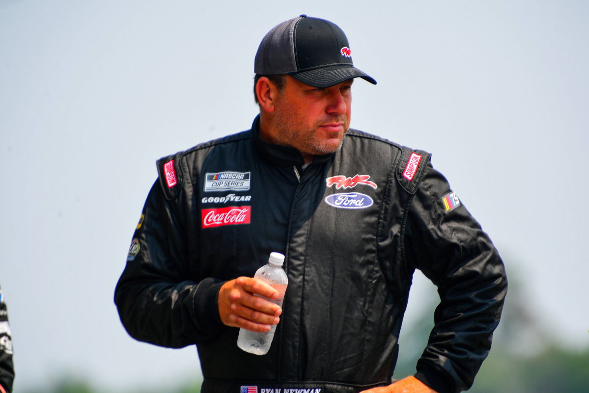 Every NASCAR driver who has won the Rookie of the Year award: Part 3